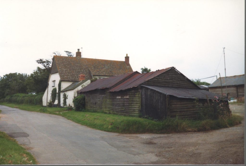 Wood End Farm, 2 Wood End, previously Pond Farm